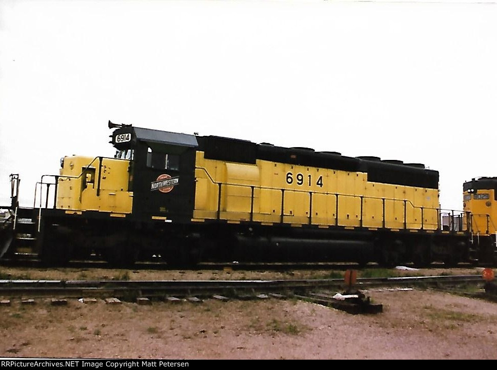 CNW 6914